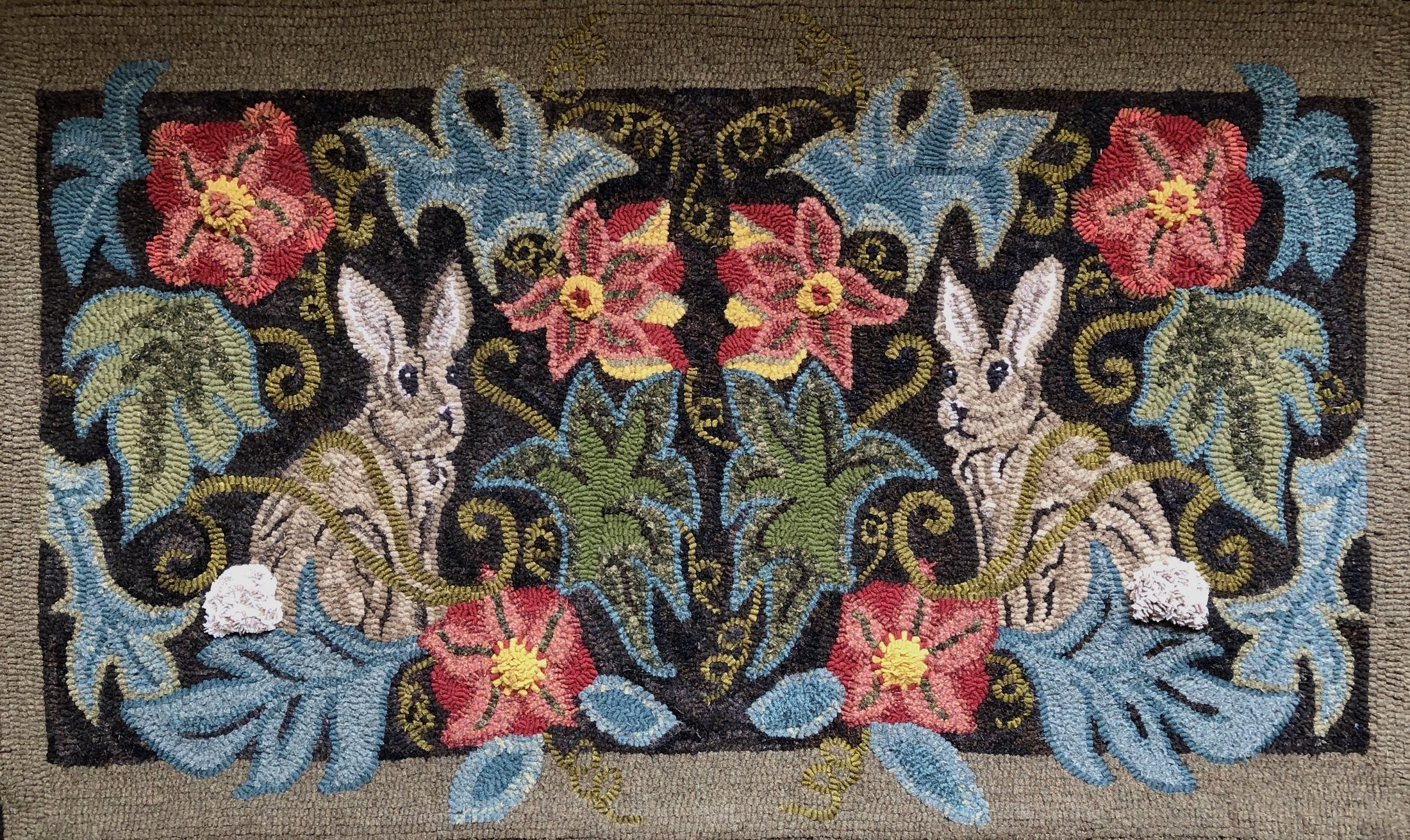 Rabbits in the Garden-Linen Rug Hooking Pattern – Orphaned Wool